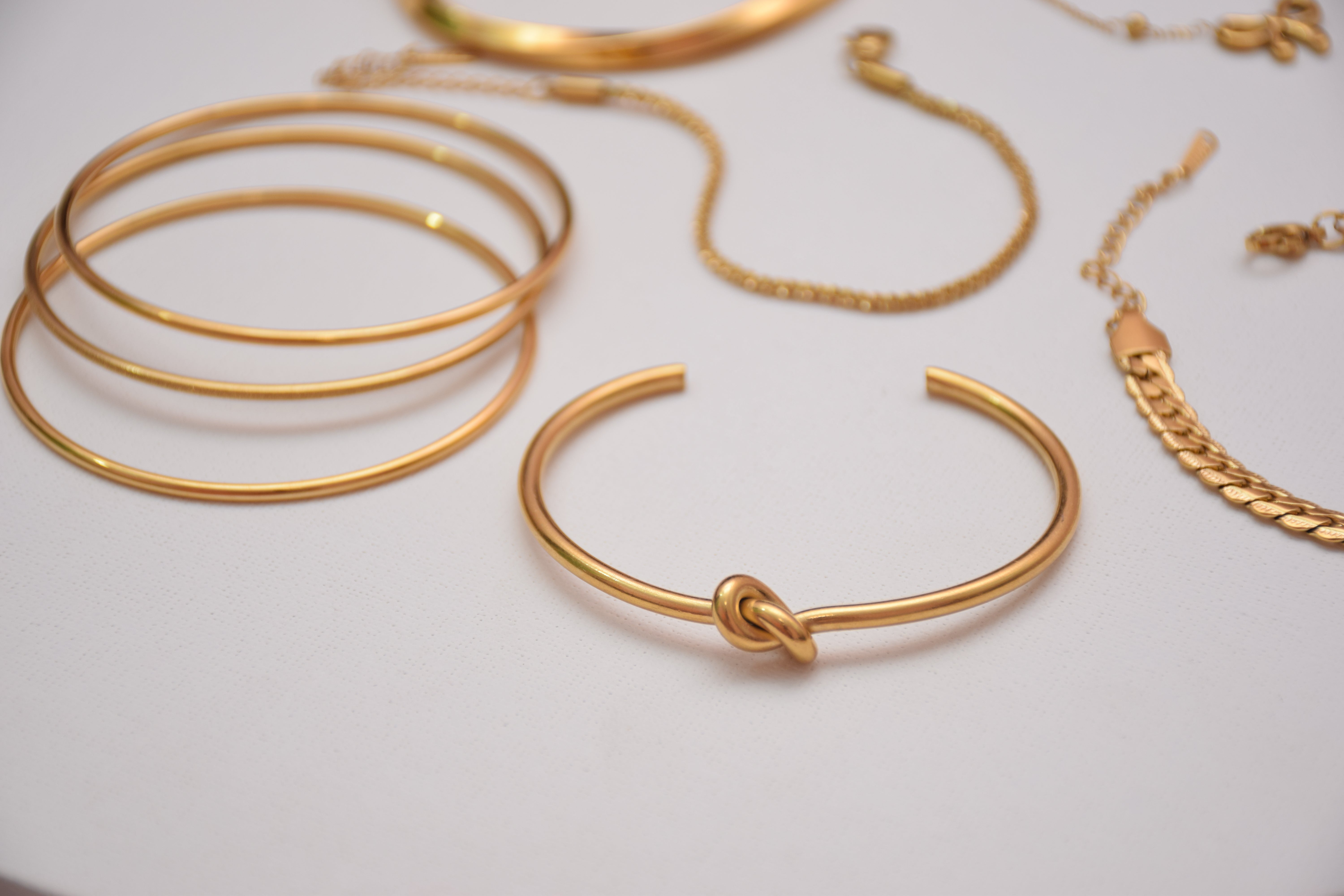 New Arrivals – Gloseos