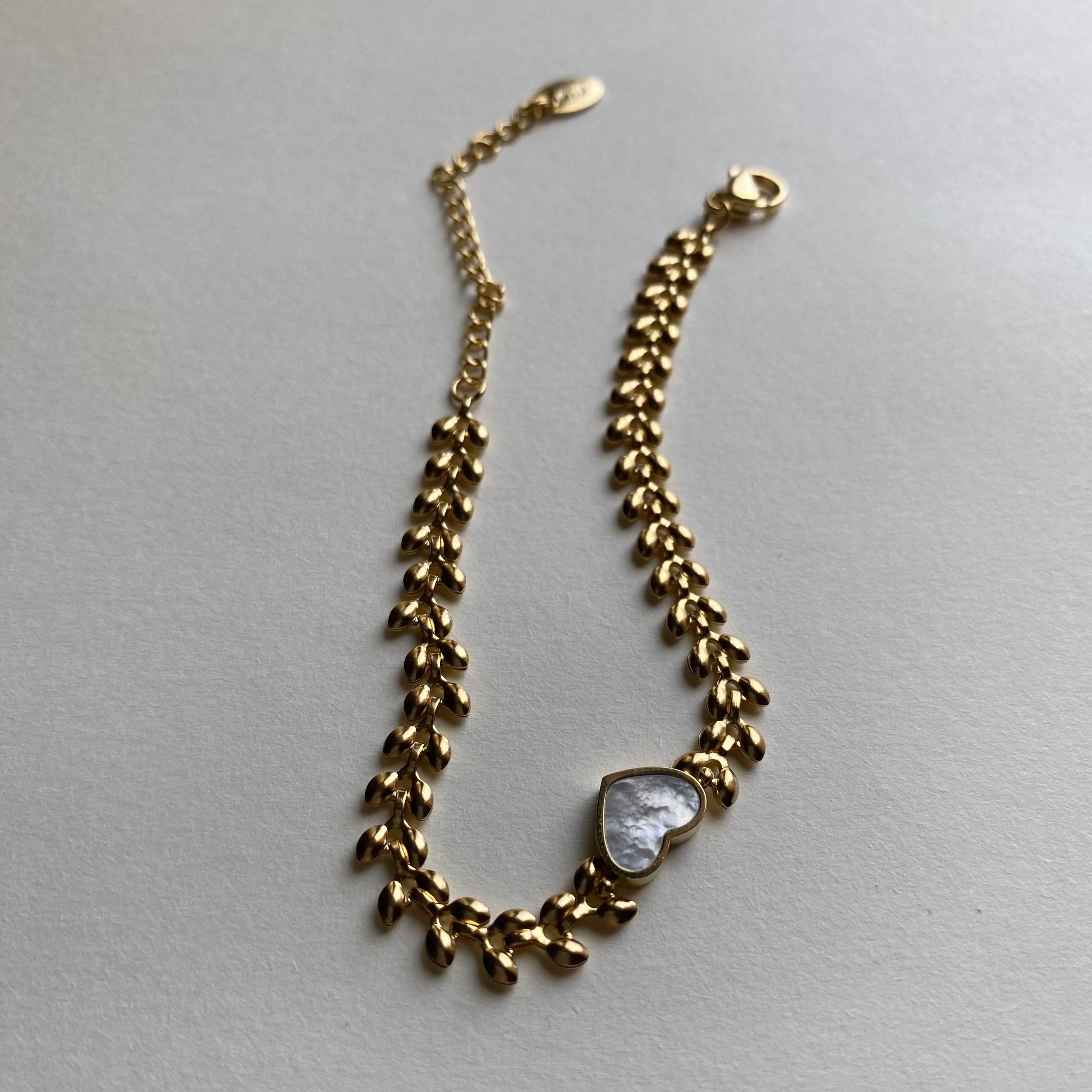 Bracelets – Gloseos